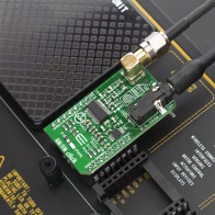 AM/FM Click | Mikroe