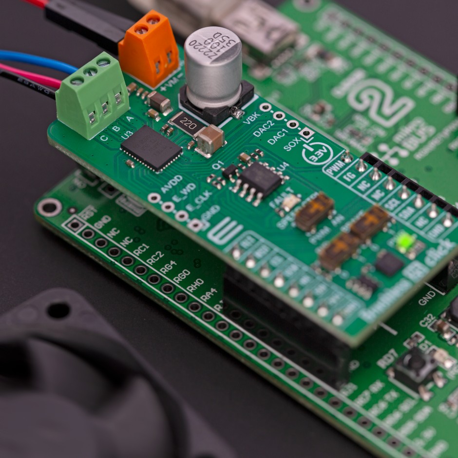 Brushless 25 Click