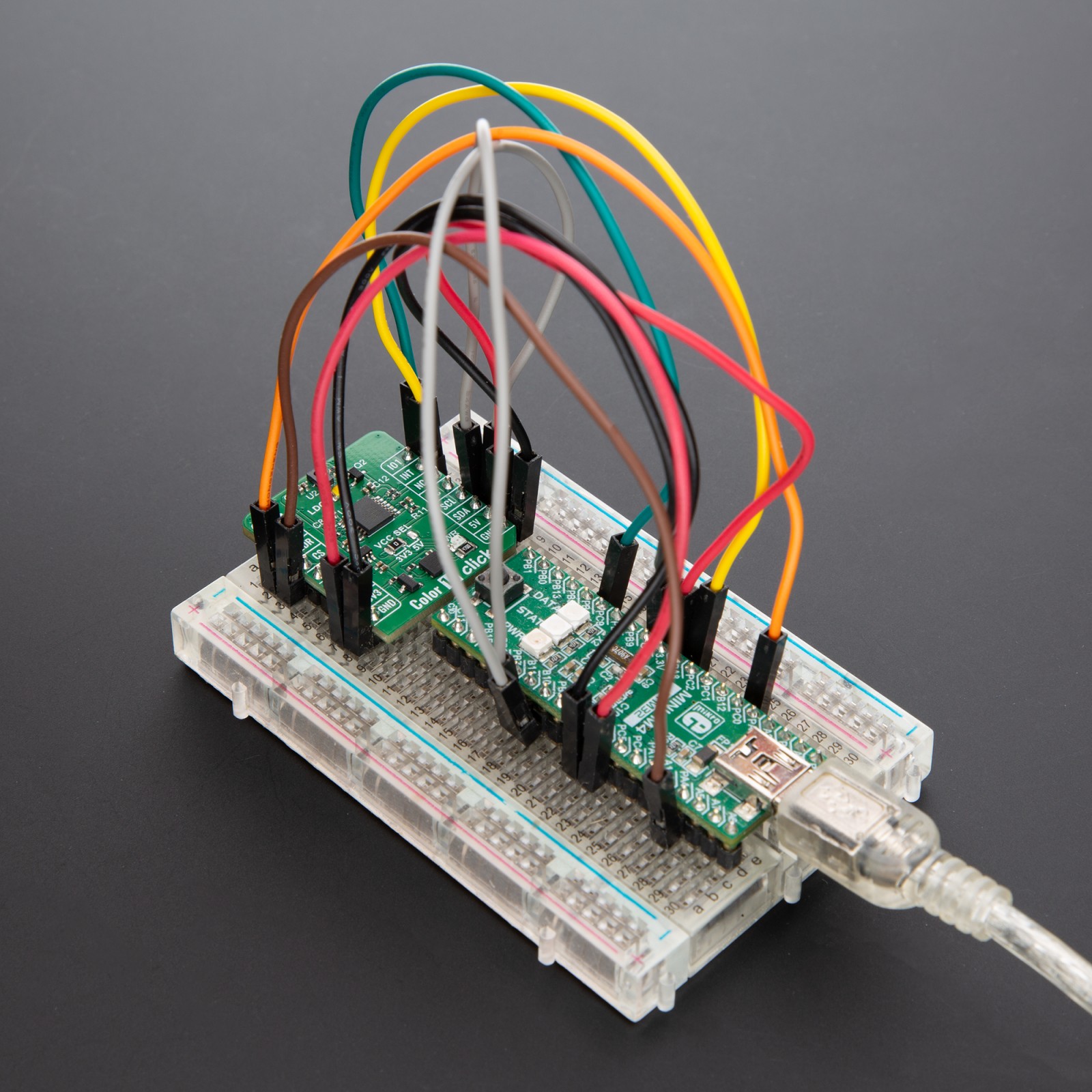 Color 16 Click - Multi-Channel Color Sensing | MIKROE-5421