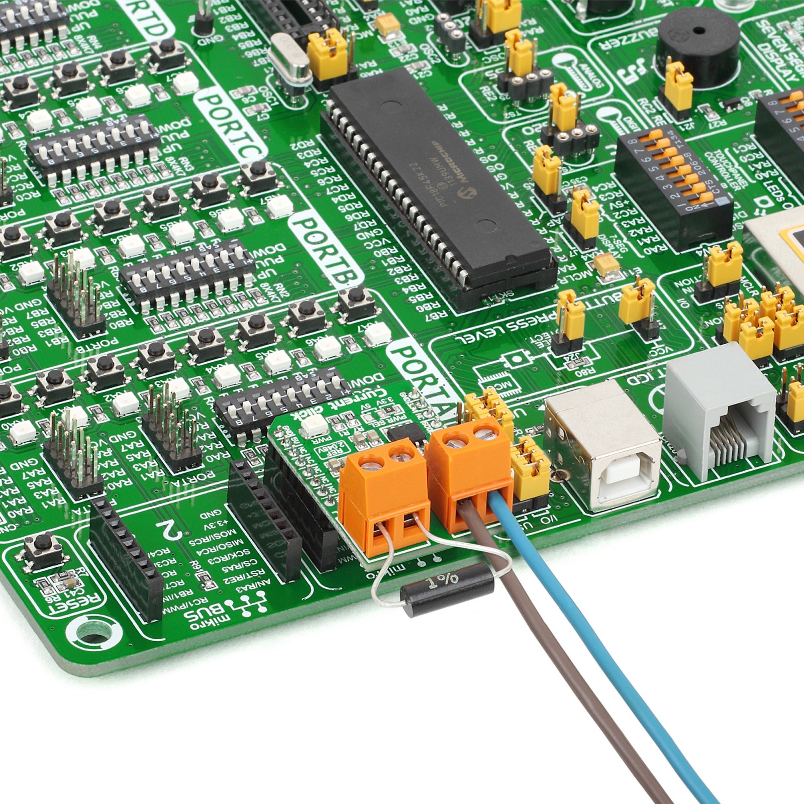 Current Click - Add-on board in mikroBus format used for measurement of electric current