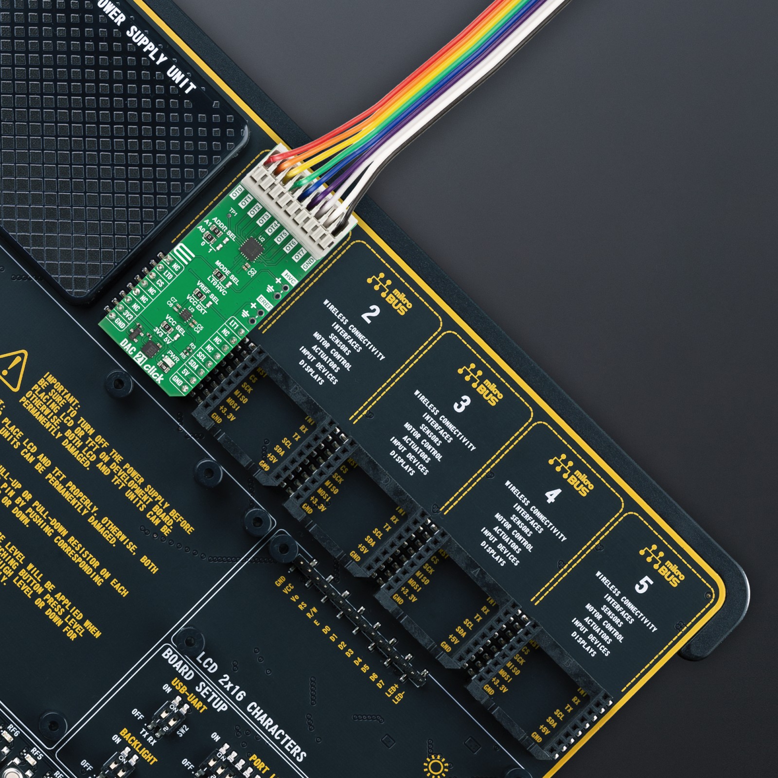 DAC 21 Click - 12-bit Octal DAC | MIKROE-6823