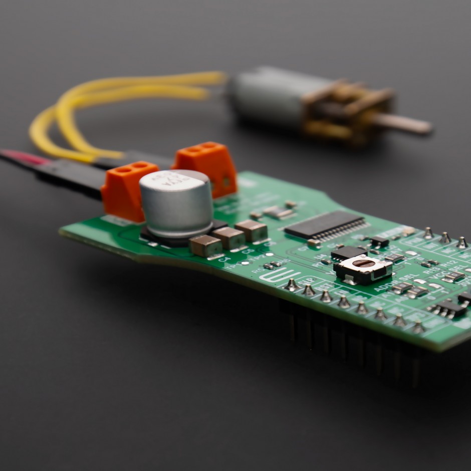 DC Motor 31 Click - Brushed DC motor driver | MIKROE-6712