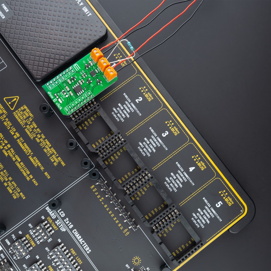 eFuse 3 Click | NIS6150-Based Electronic Fuse for Power Protection