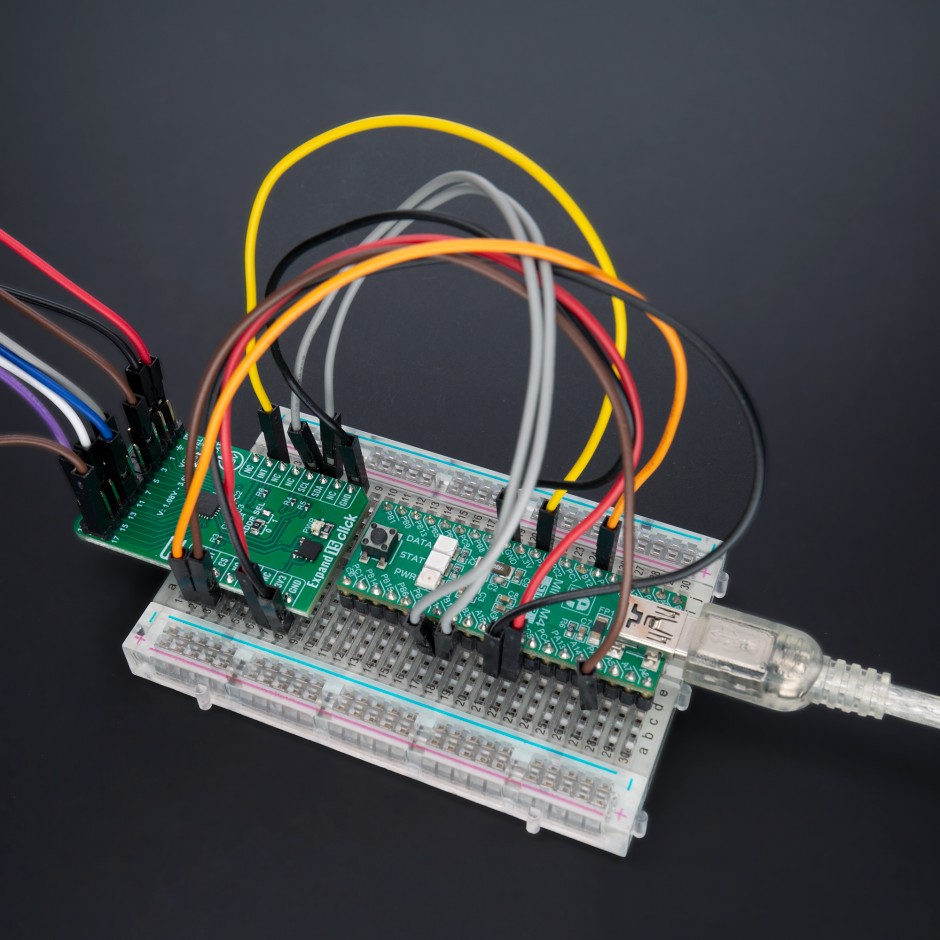 Expand 15 Click | TCAL6416 16-Bit I²C/SMBus I/O Expander