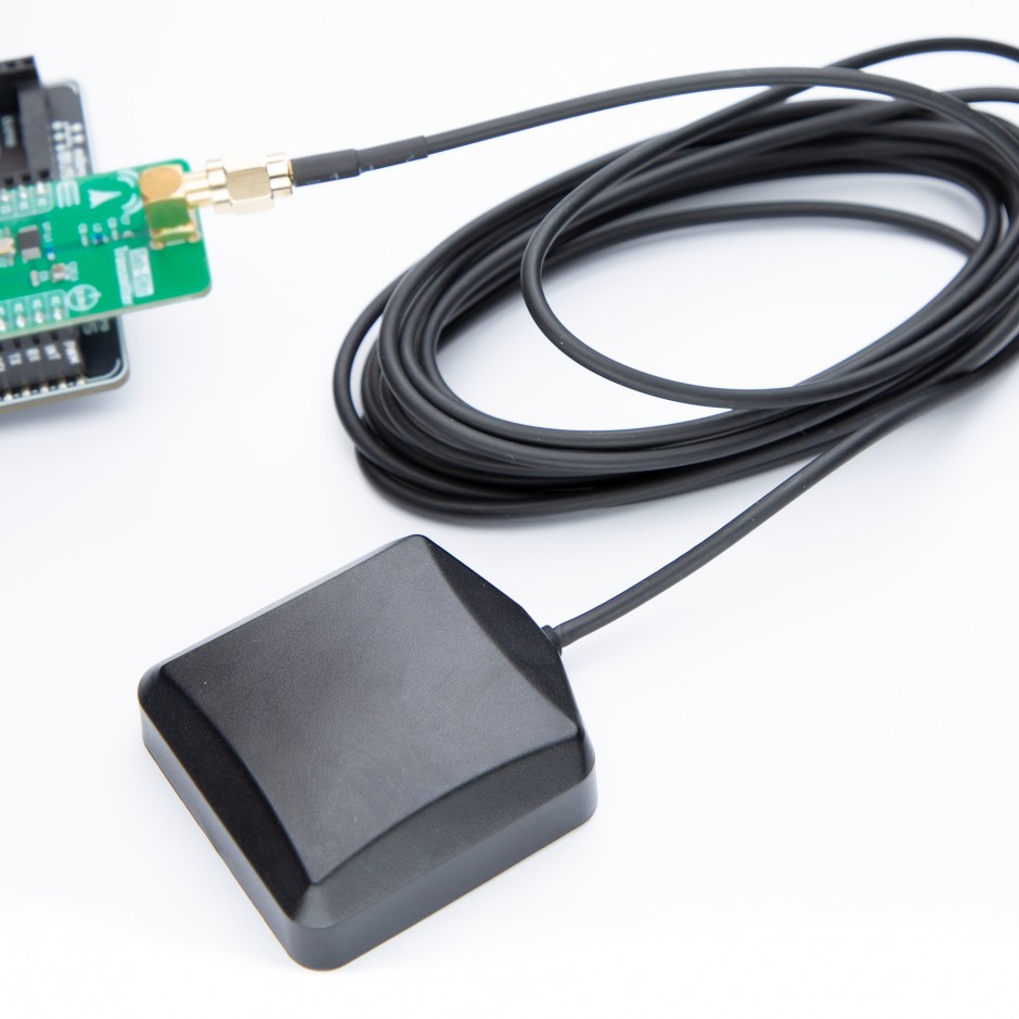 GNSS L1/L5 Band Active Antenna (Standard Precision)