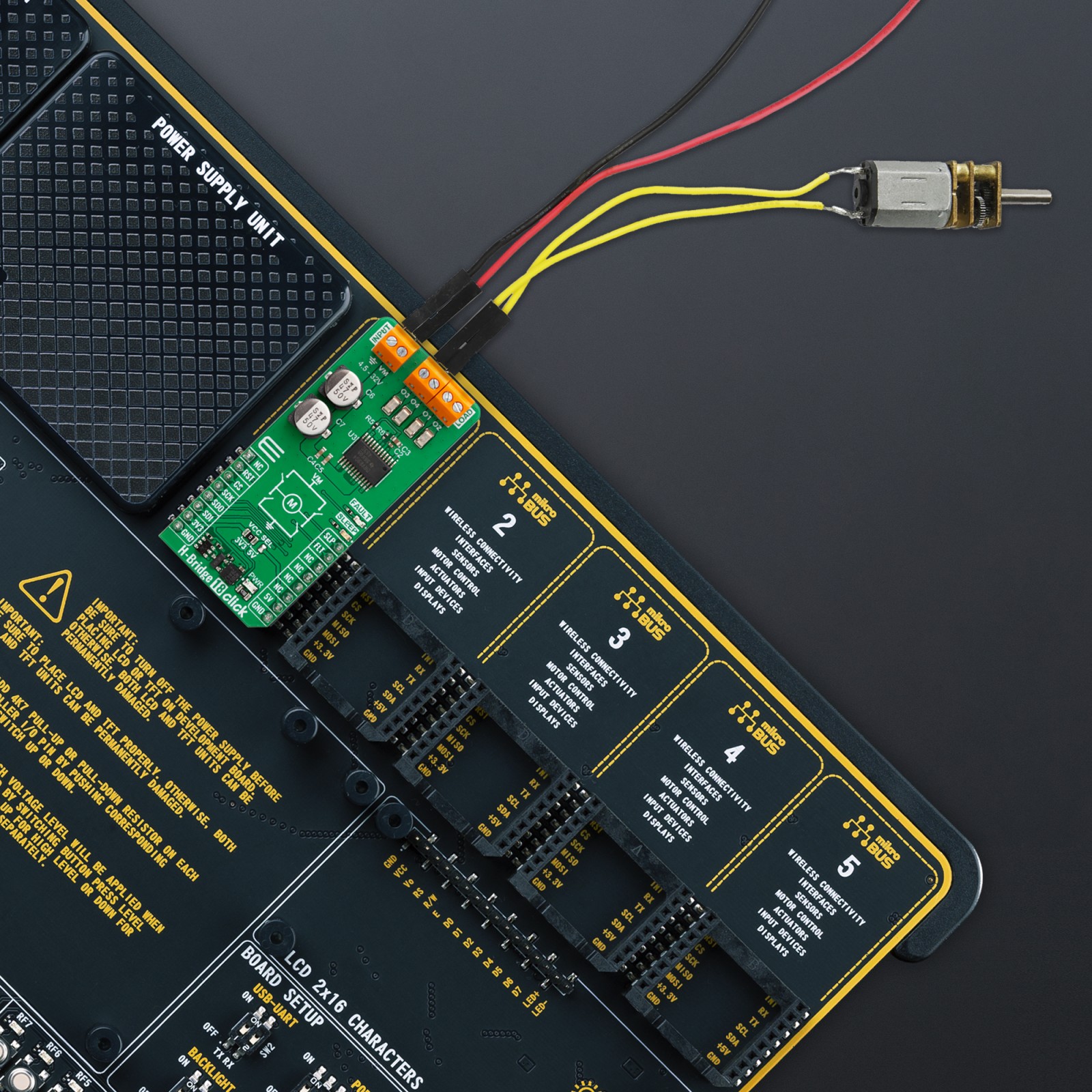 H-Bridge 18 Click | DRV8904-Q1 Quad Half-Bridge Motor Driver