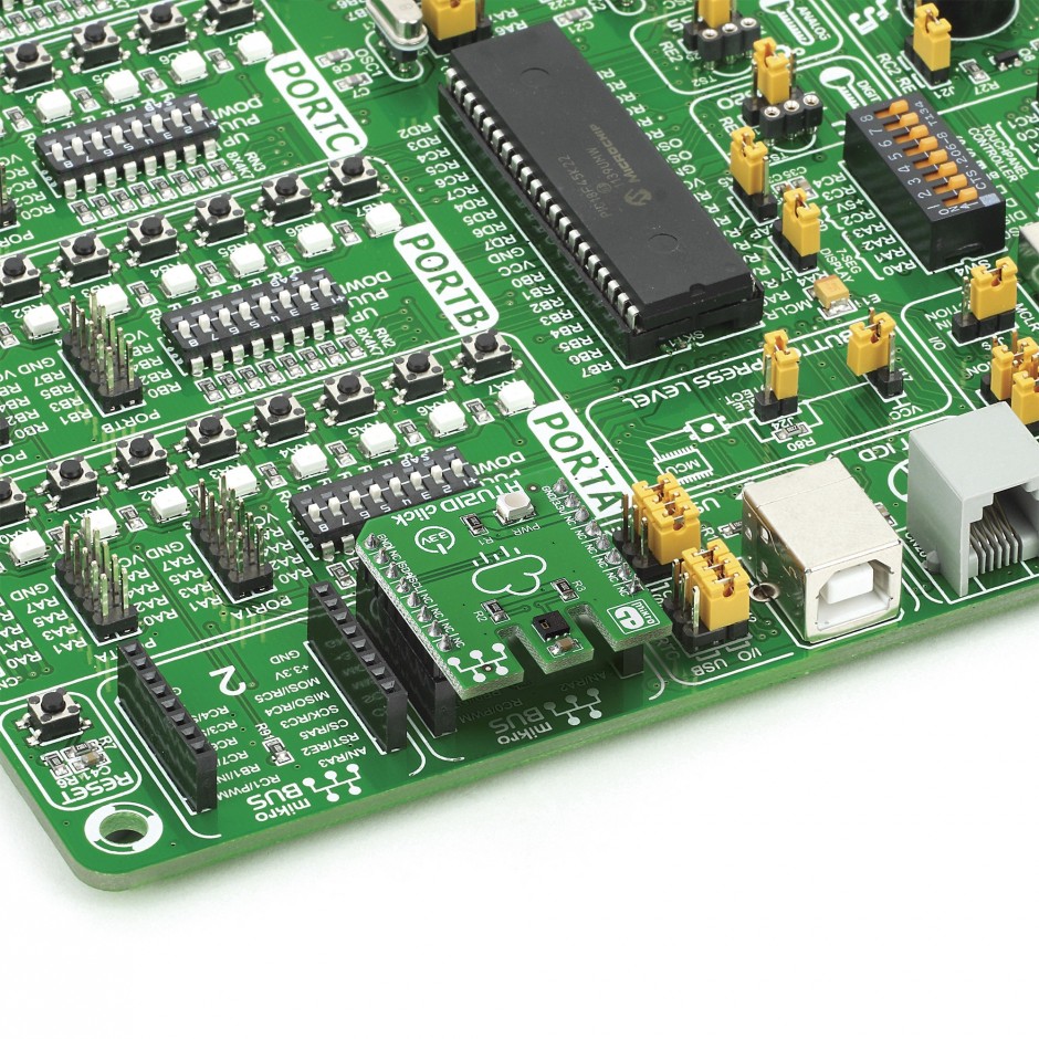 HTU21D Click Board - MikroElektronika