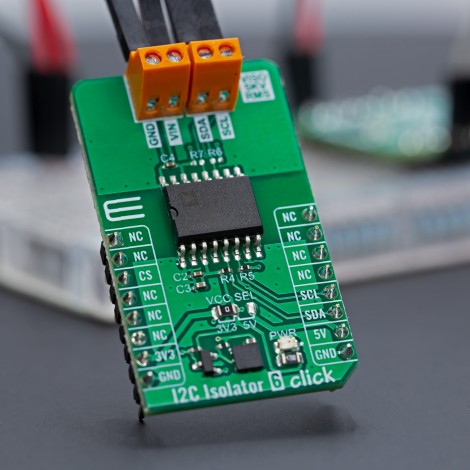 I2C Isolator 6 Click