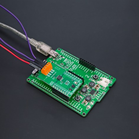 I2C Isolator 7 Click