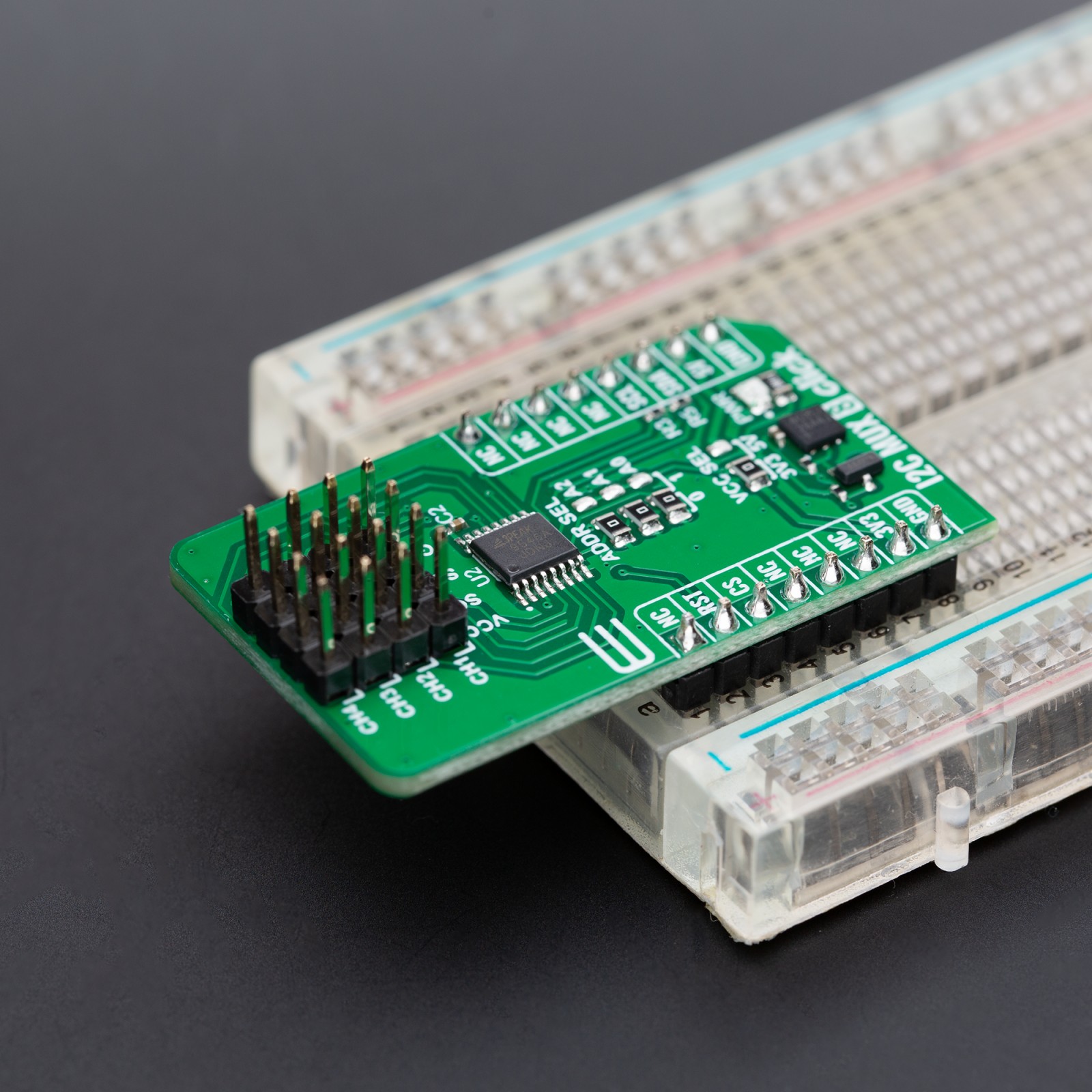 I2C MUX 8 Click - For I2C bus expansion | MIKROE-6564