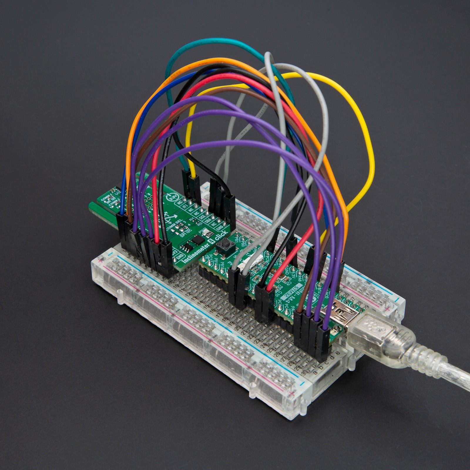 Inclinometer 4 Click | FXLS8971CF 3-Axis MEMS Accelerometer - MIKROE