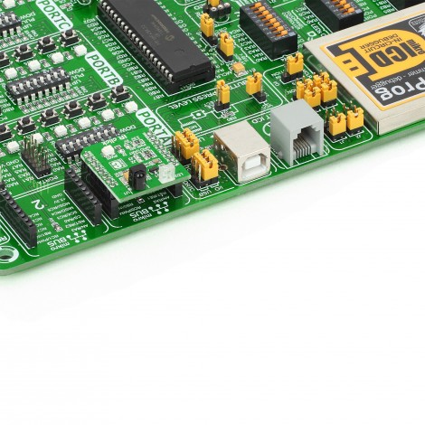 IR Click - mikroBUS board with TSOP38338 IR receiver module