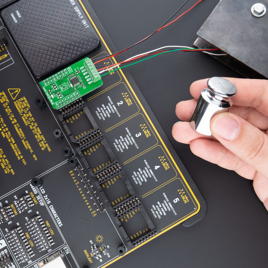 AD7780 24-bit ADC | Load Cell 5 Click | MIKROE