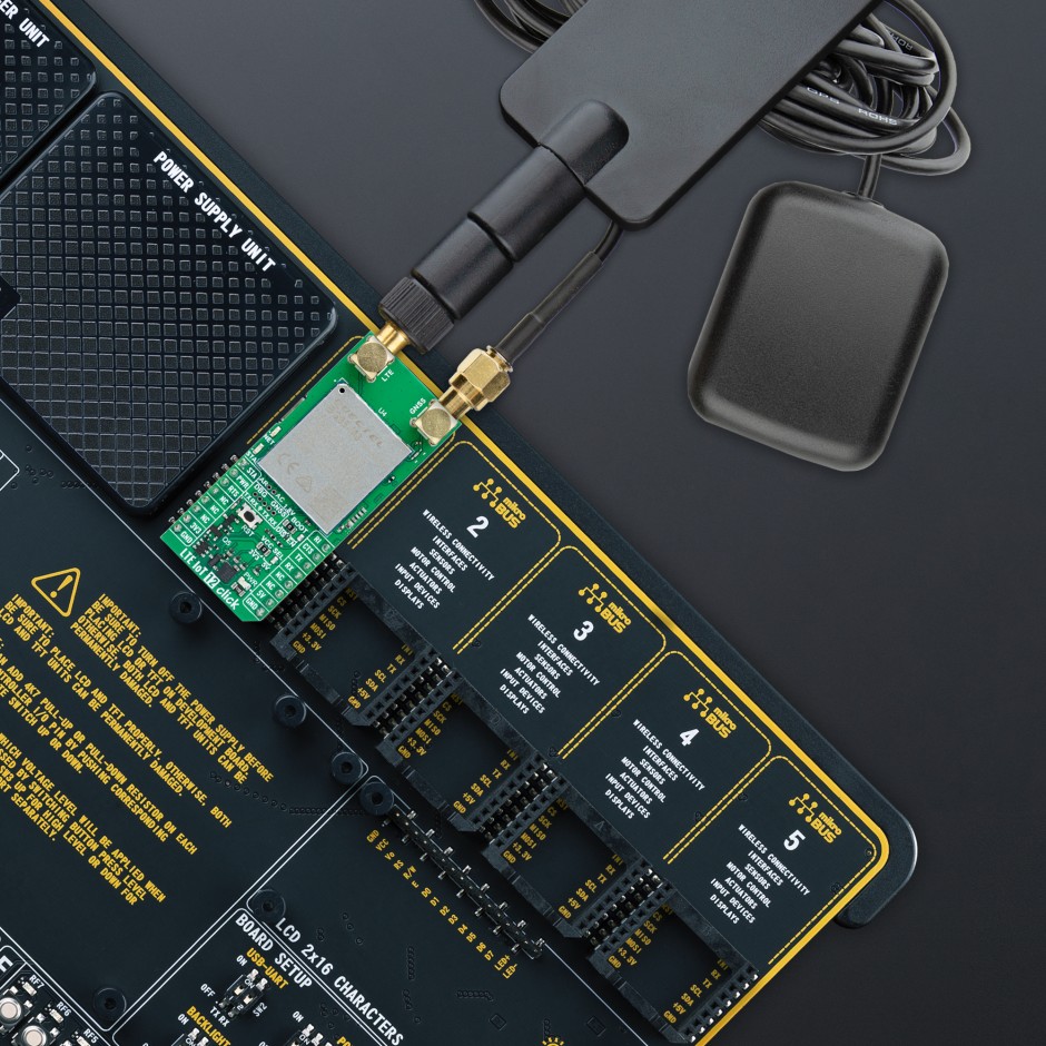 LTE IoT 12 Click