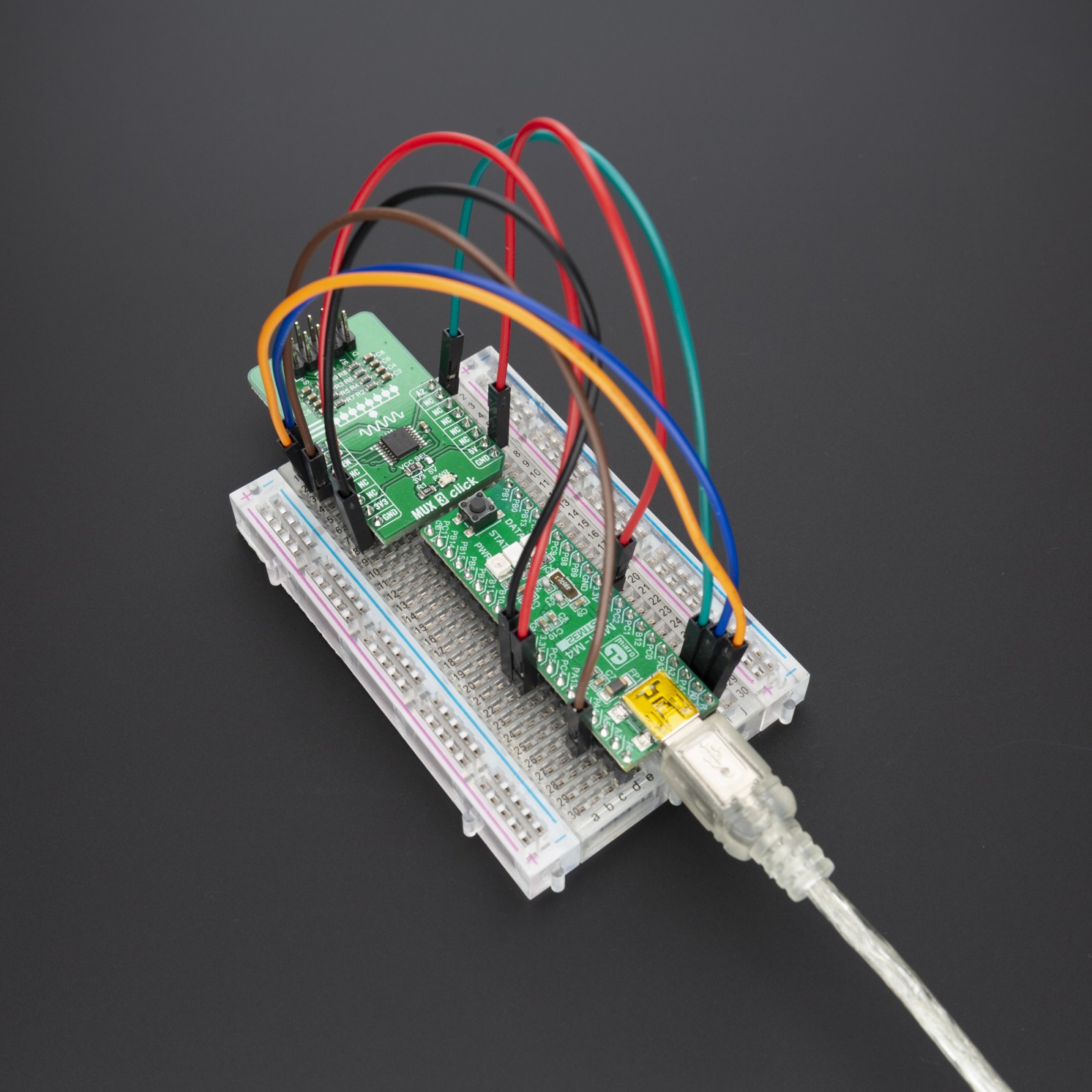 MUX 3 Click – TMUX1208 8-Input Analog Multiplexer | mikroBUS™