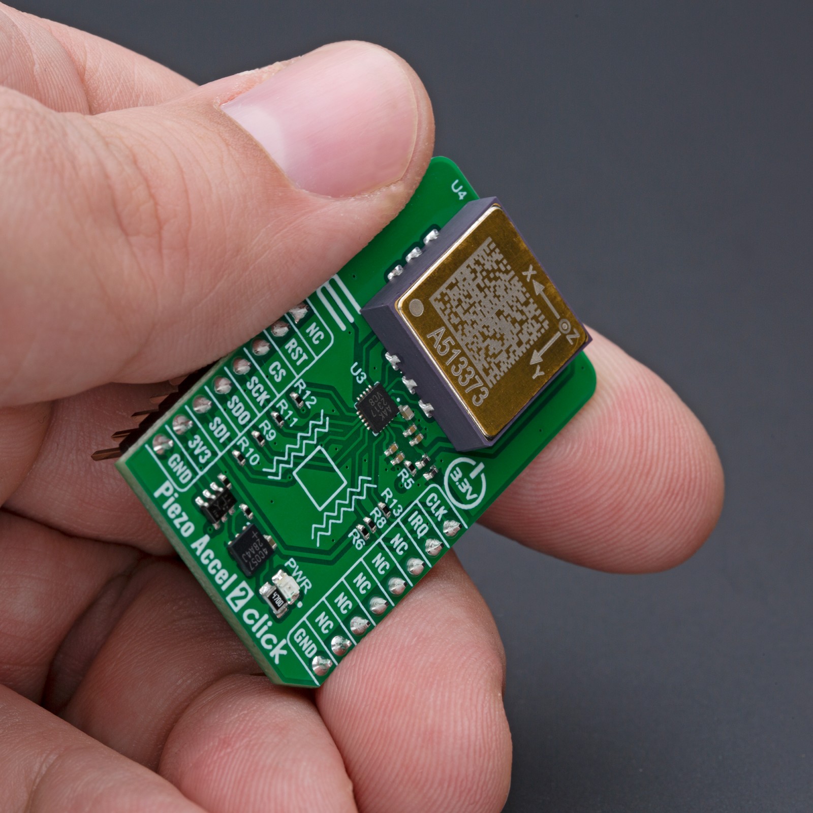 Piezo Accel 2 Click - 25g