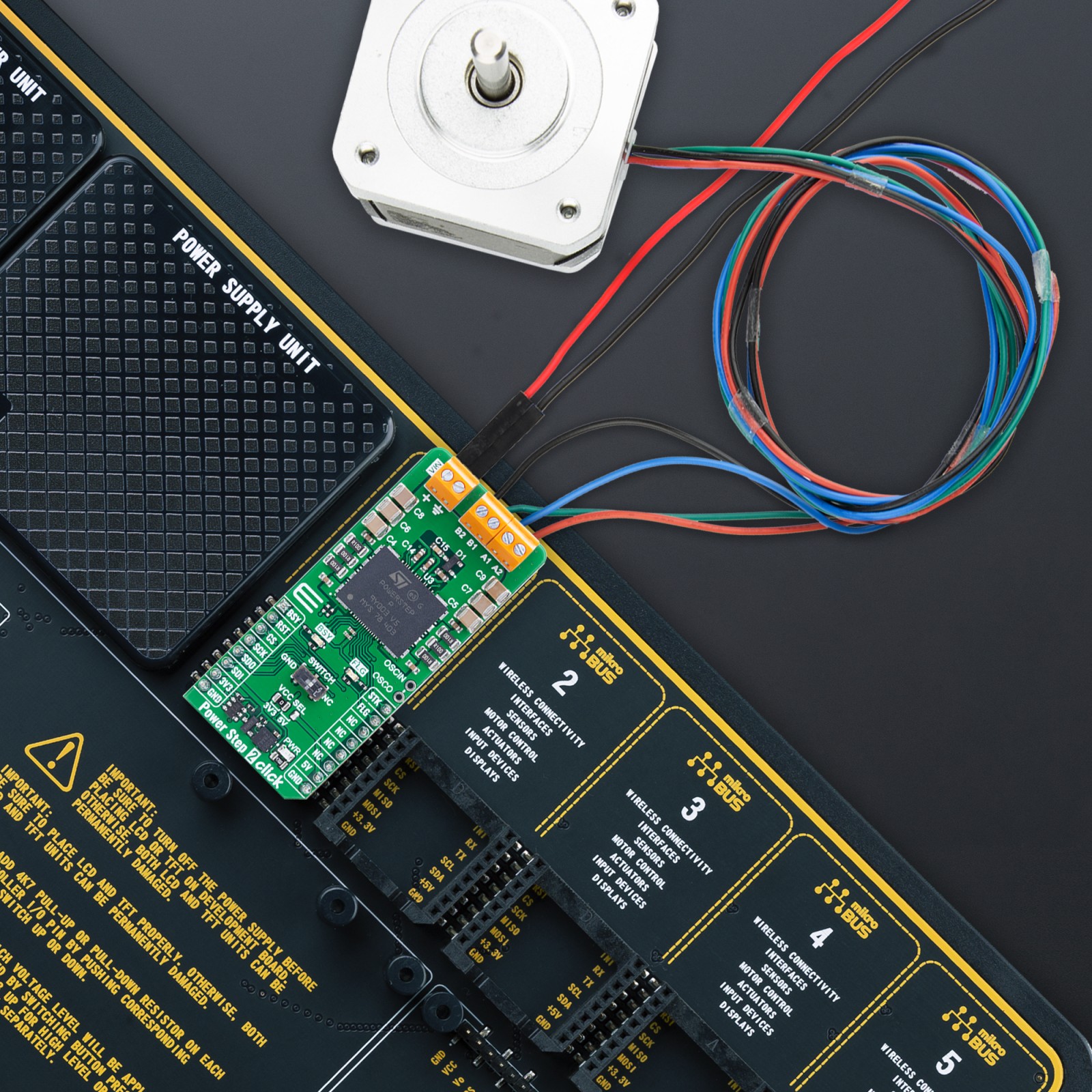 Power Step 2 Click - 1/128 microstepping controller | MIKROE-6524
