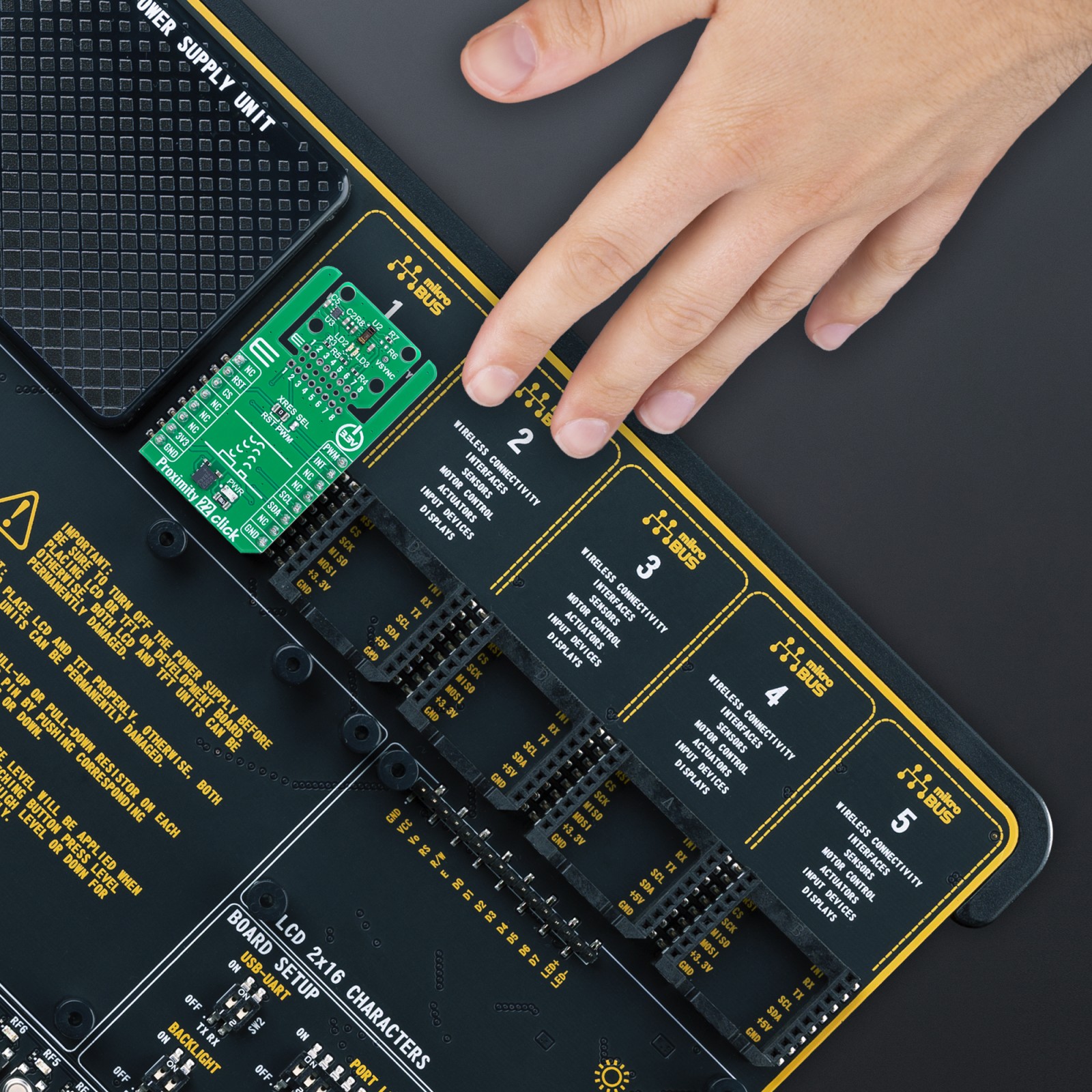 Proximity 22 Click - ALS/color and proximity sensor | MIKROE-6552