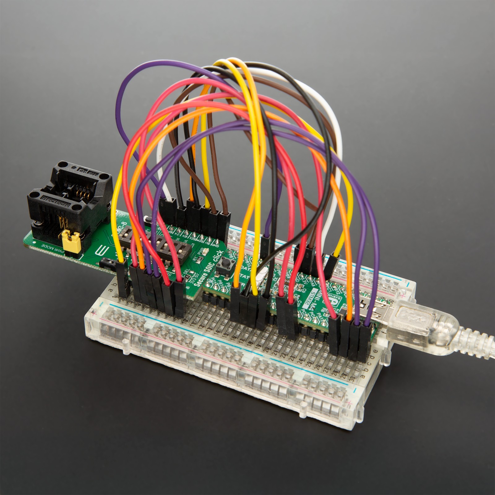 Secure SOIC Click | Mikroe