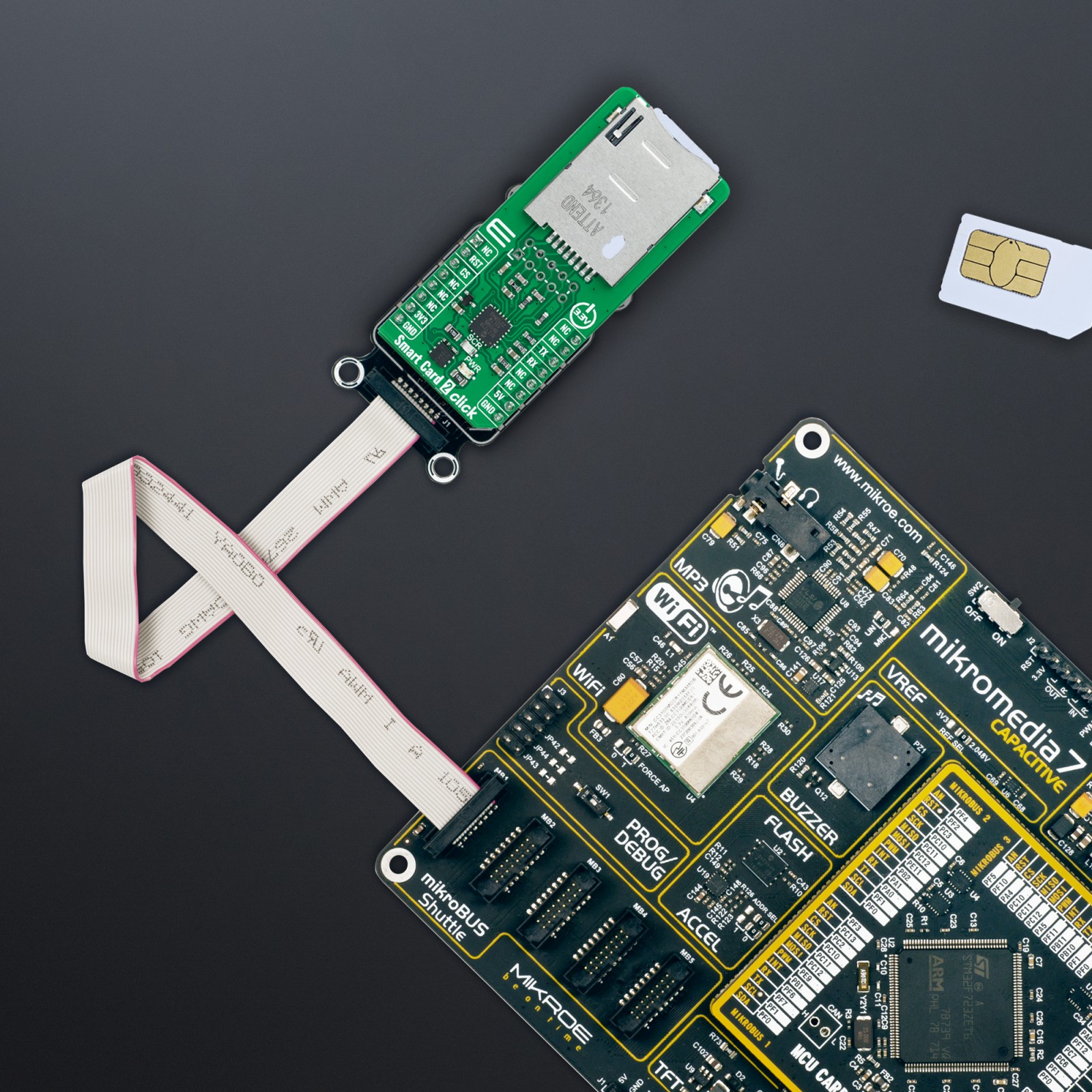 Smart Card 2 Click | SEC1210 Secure Smart-Card Interface Module