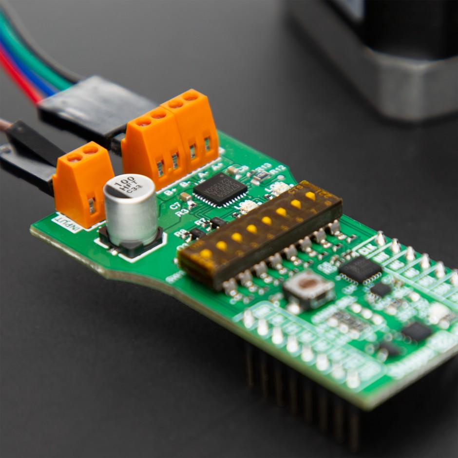 Stepper 28 Click - 2-Phase Bipolar Stepper Motor Driver | MIKROE-6723