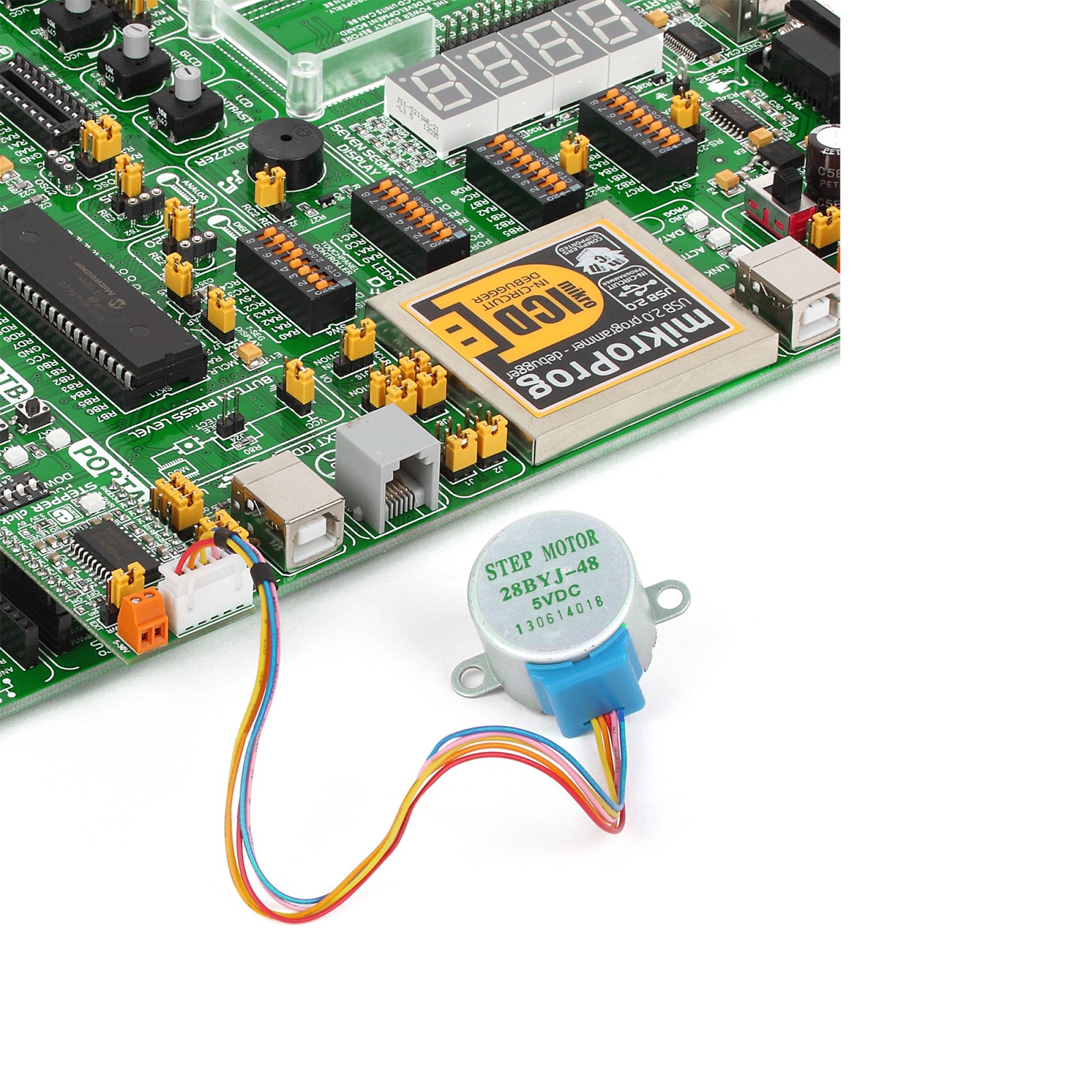 STEPPER click - Stepper motor driver board with A3967SLBT microstepping