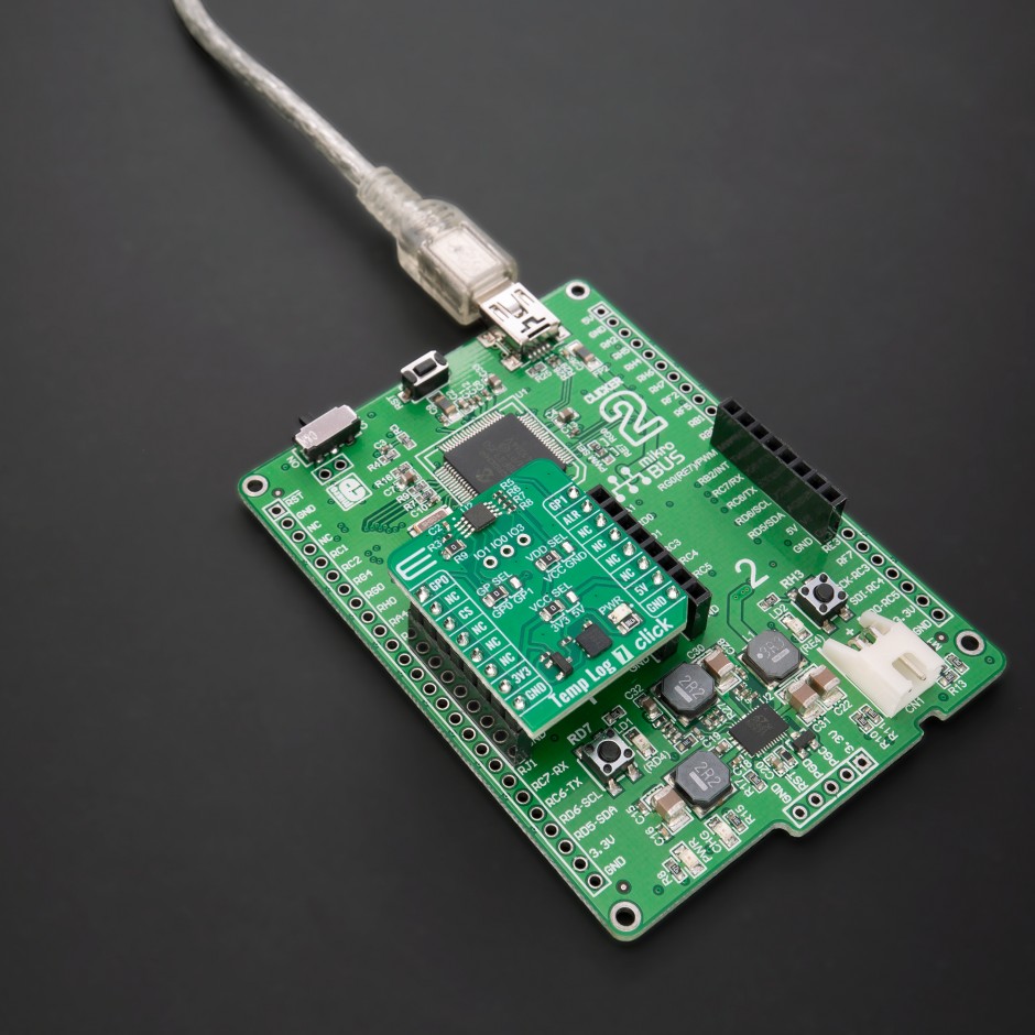 Temp-Log 7 Click | TMP1826 Precision Temperature Logger Module