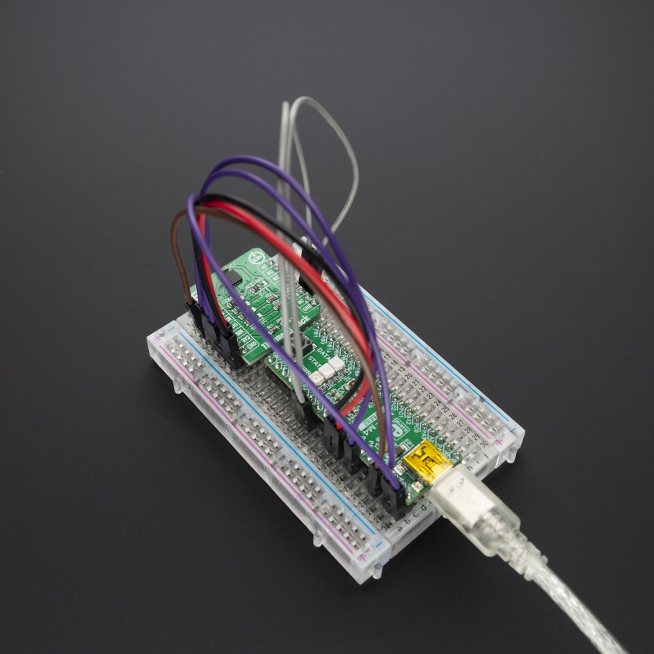 Thermo 9 Click | TSYS01 High-Precision Digital Temperature Sensor