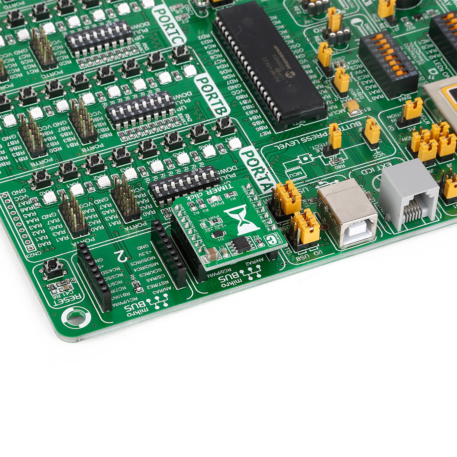 Timer Click Featuring DS1682 Non-Volatile RTC for Timekeeping Needs